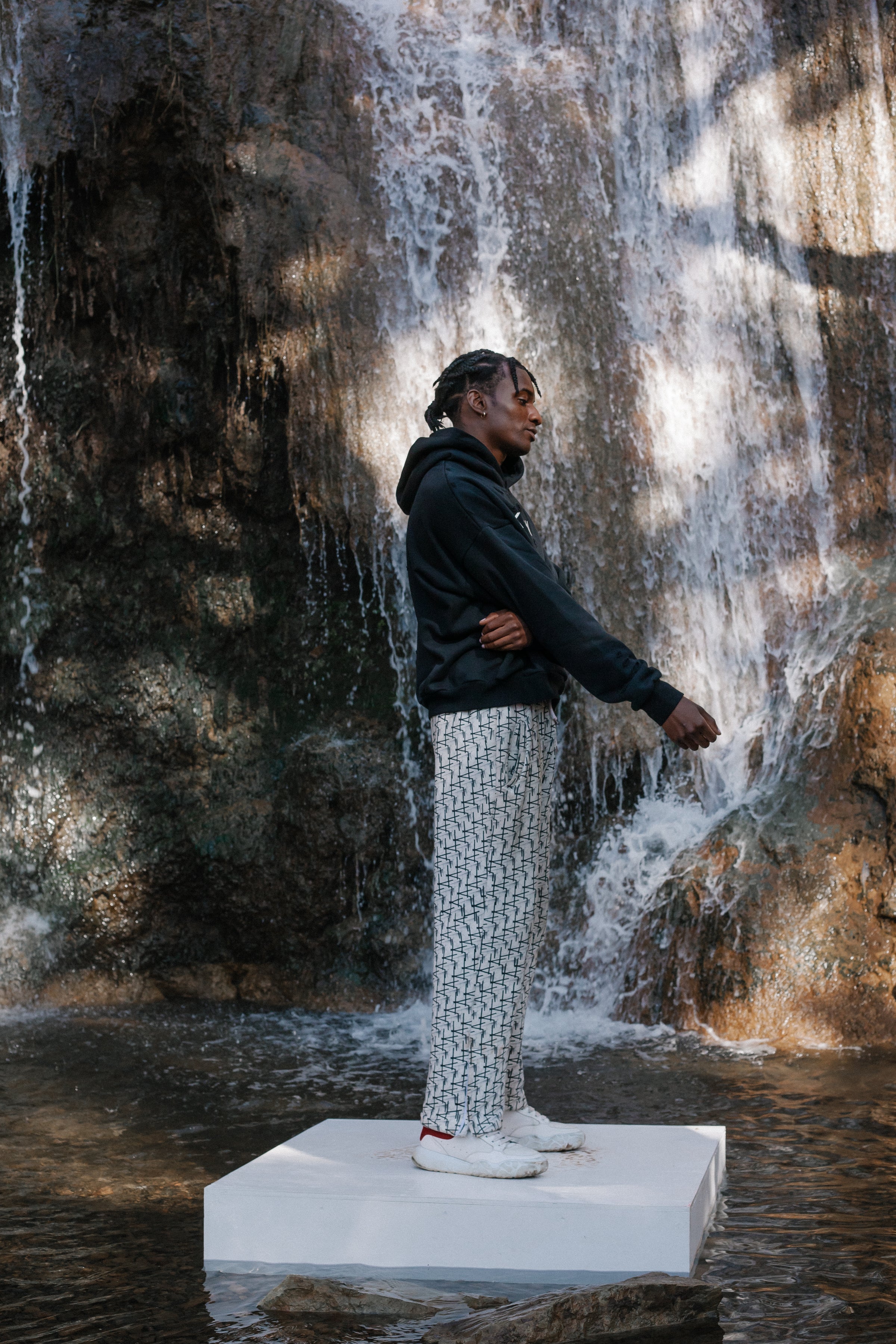 Buy Black Hoodie | KNOTWTR